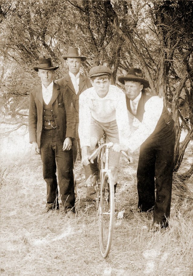 Mulga Bill’s Bicycle by Banjo Paterson | Full Text